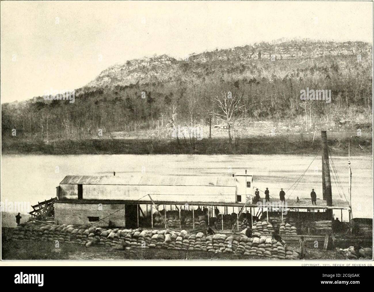 . The Civil War through the camera : hundreds of vivid photographs ...