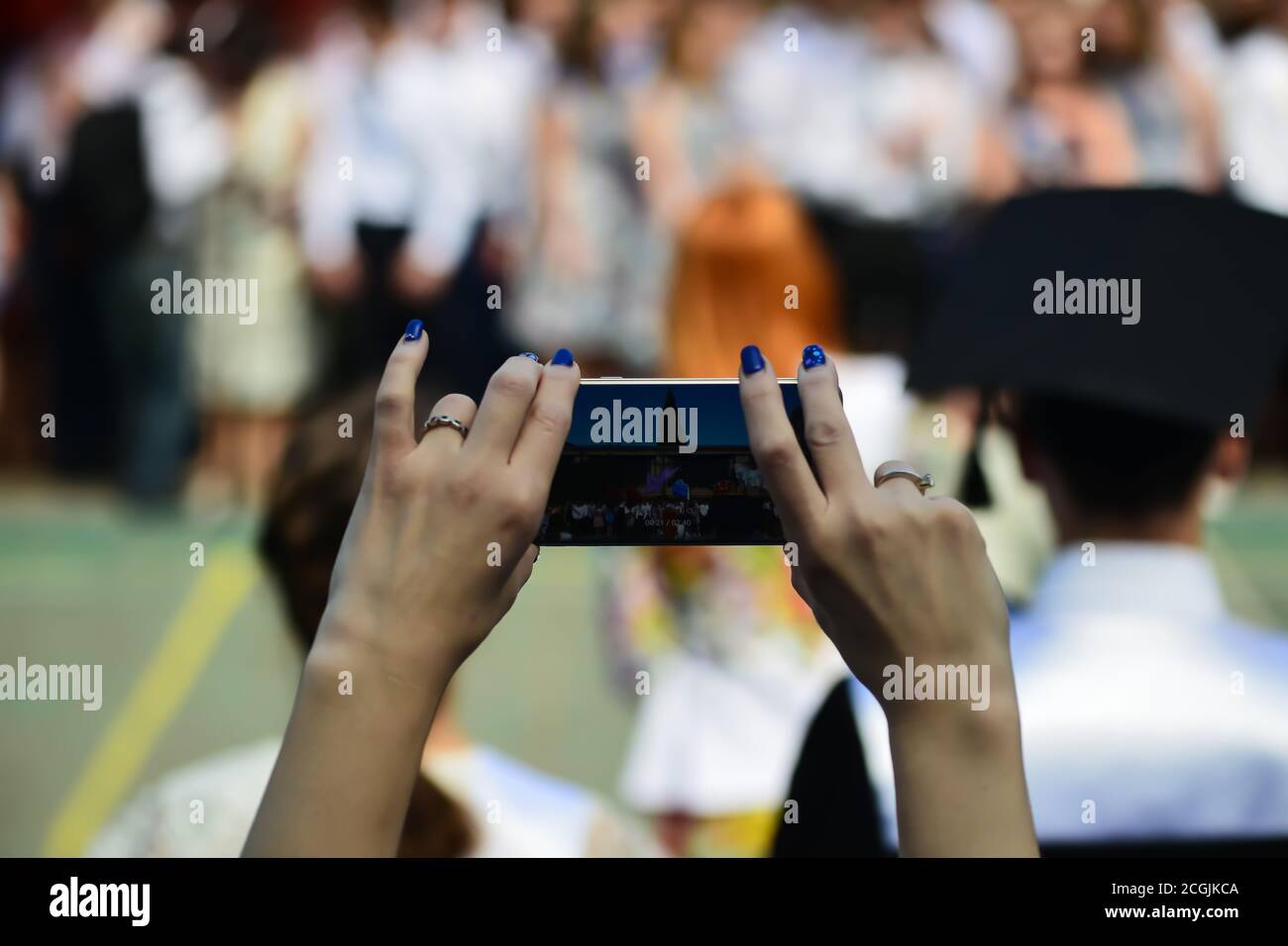 Phone camera graduation hi-res stock photography and images - Alamy