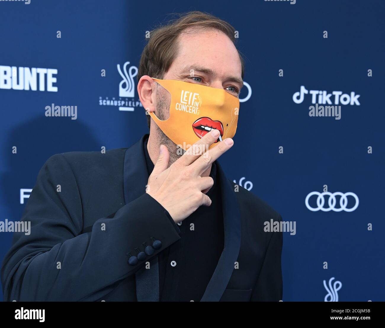 11 September 2020, Berlin: The actor Godehard Giese comes to the ...