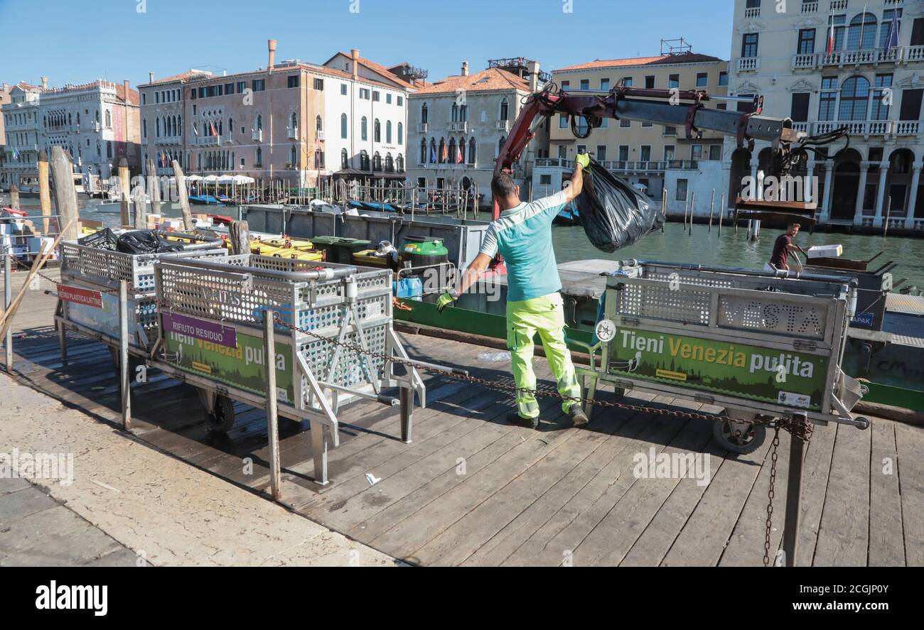 GARBAGE COLLECTION IN VENICE, ITALY Stock Photo - Alamy