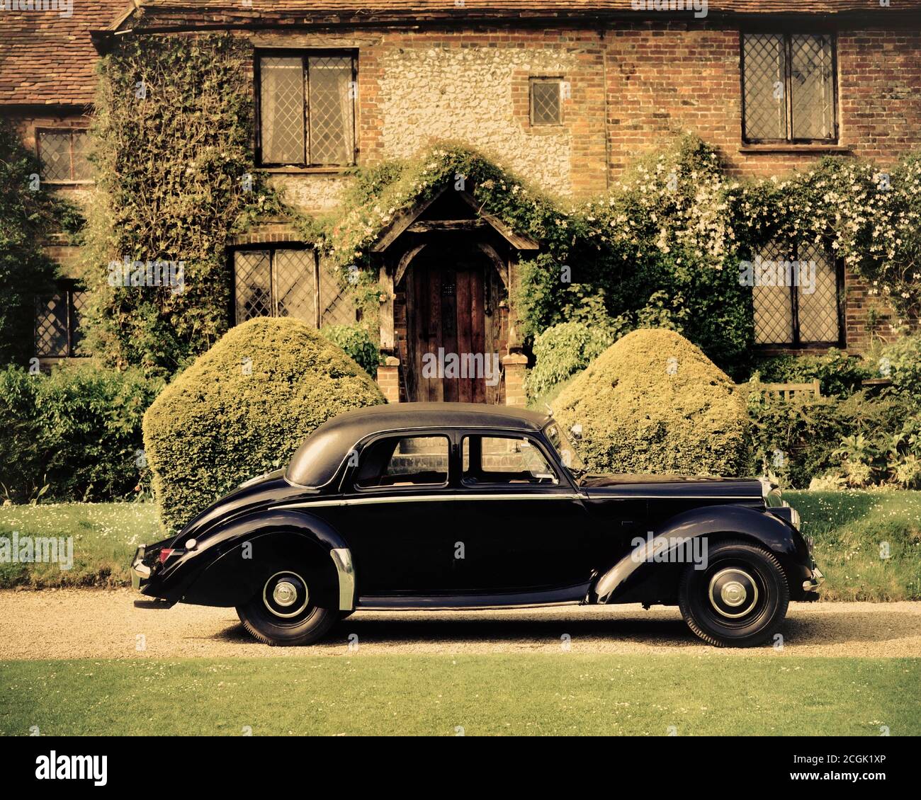 CLASSIC AUTOMOBILE: 1952 Riley RME 1.5 The vehicle in the picture ...