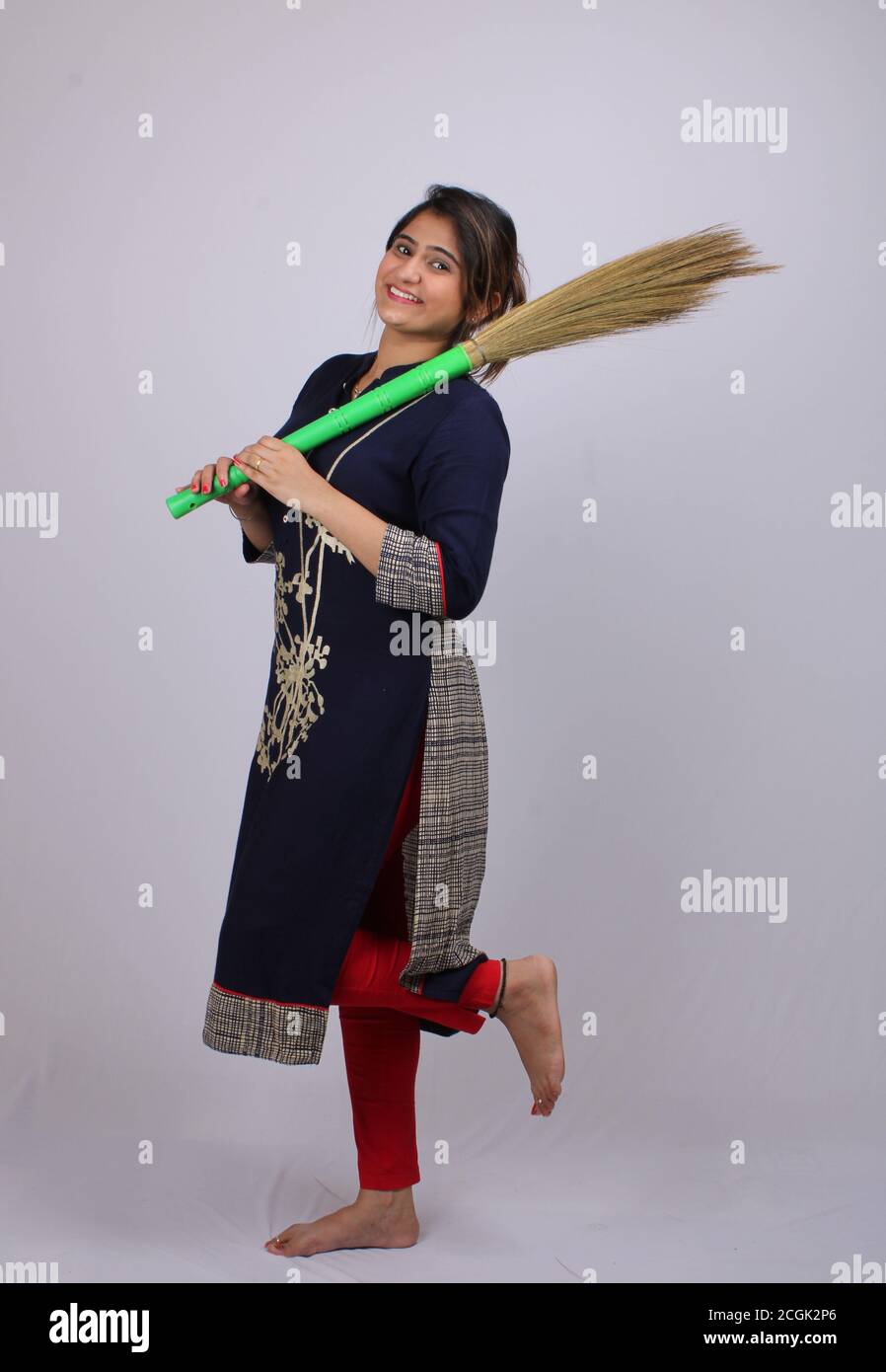 Indian sweeping broom hi-res stock photography and images - Alamy