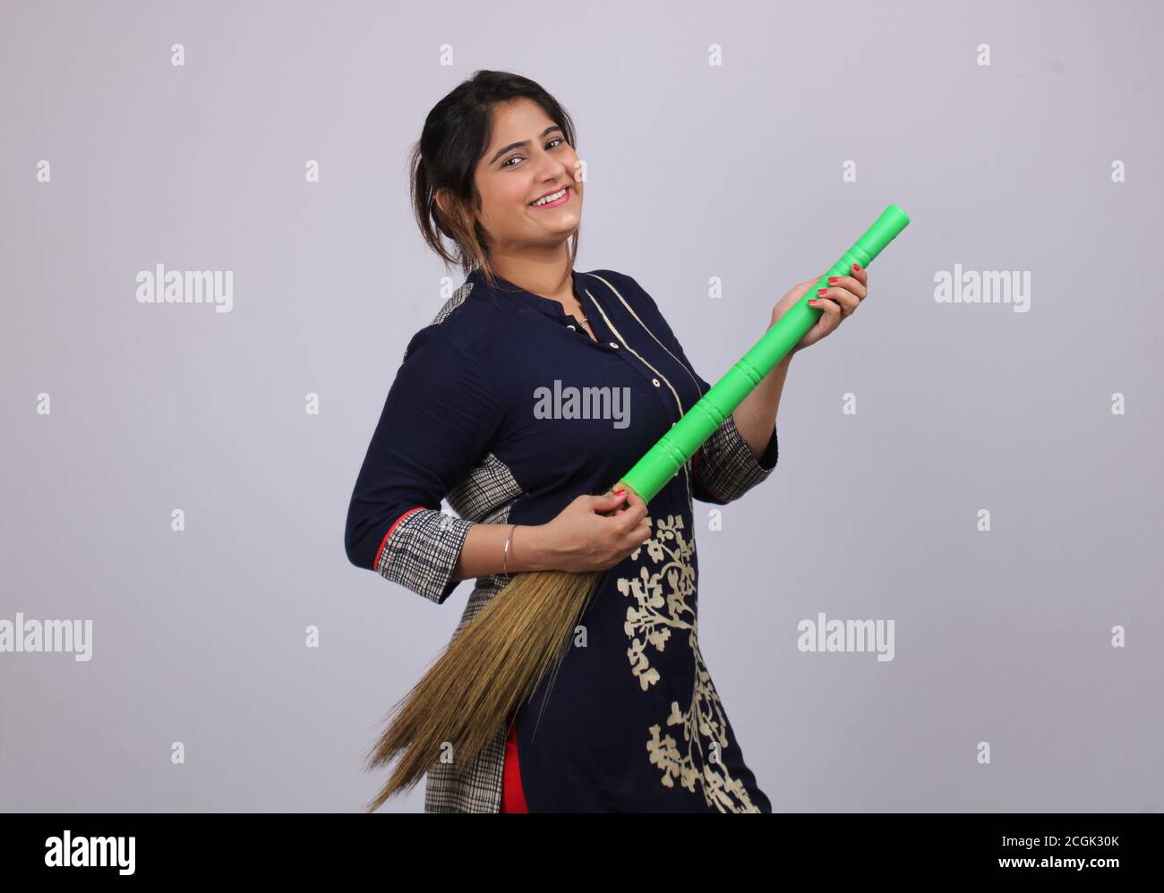 Indian sweeping broom hi-res stock photography and images - Alamy