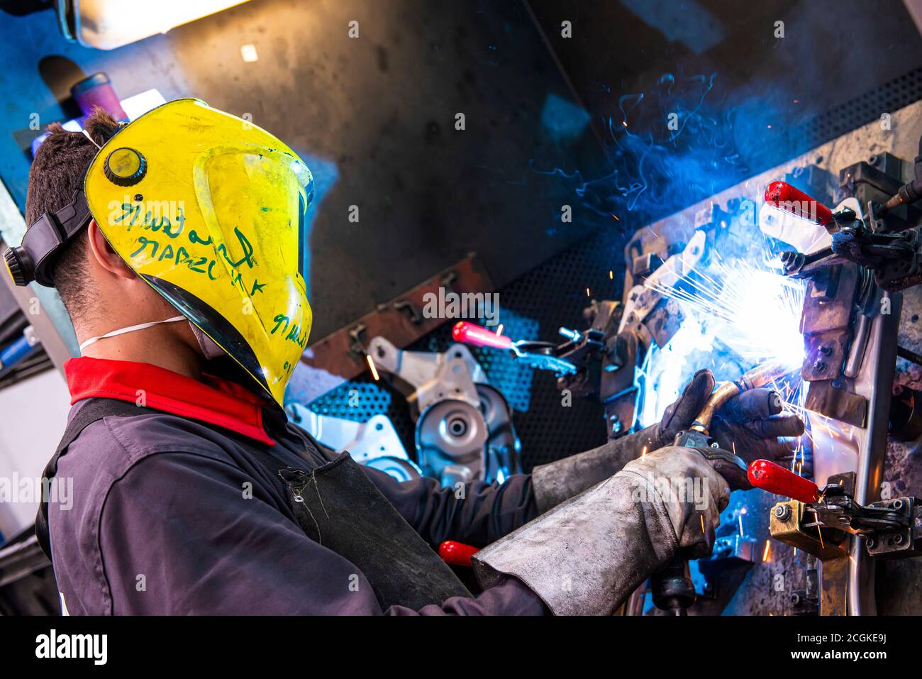 Welding truck hi-res stock photography and images - Alamy