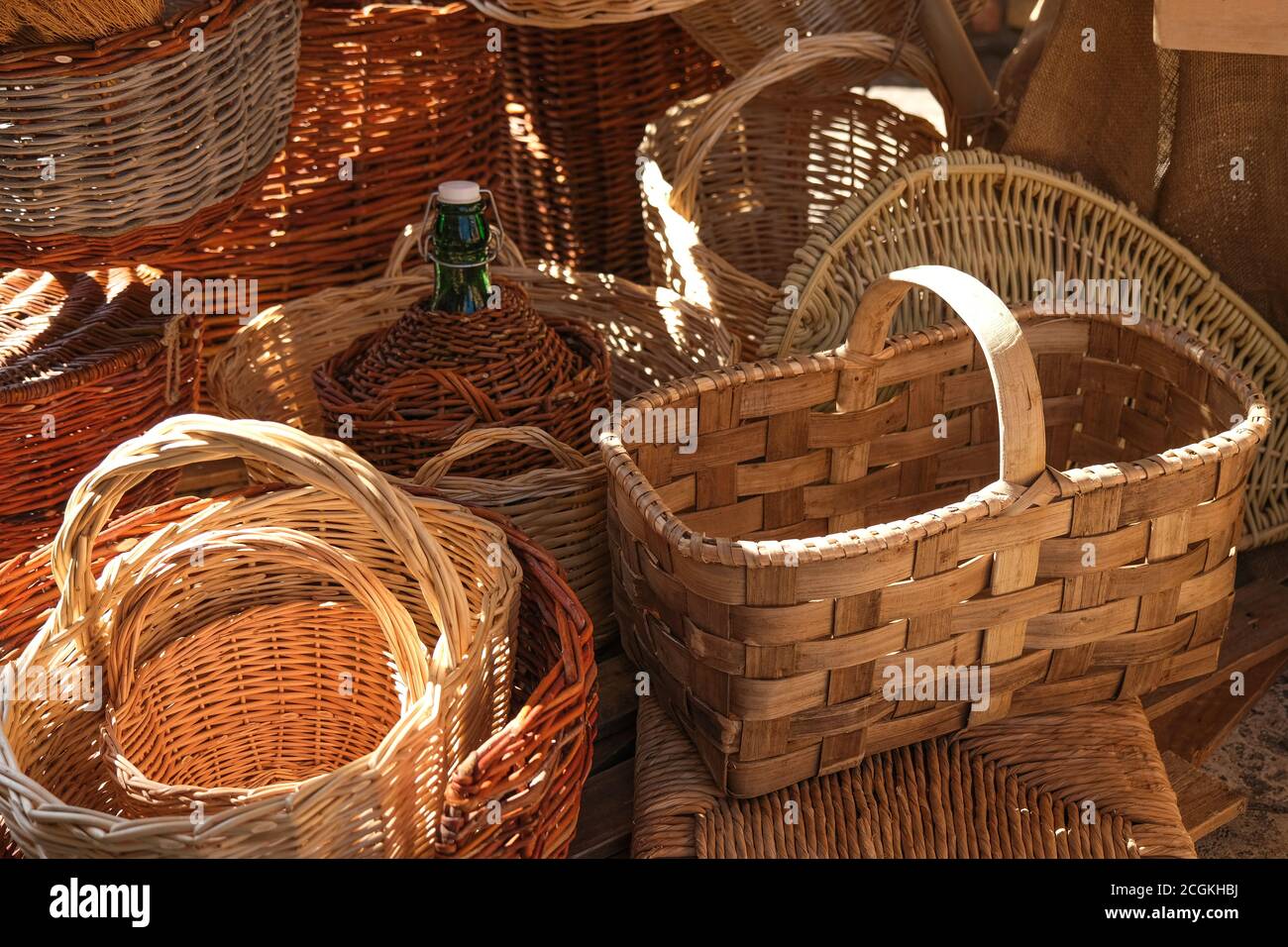 Handcrafted materials hi-res stock photography and images - Alamy