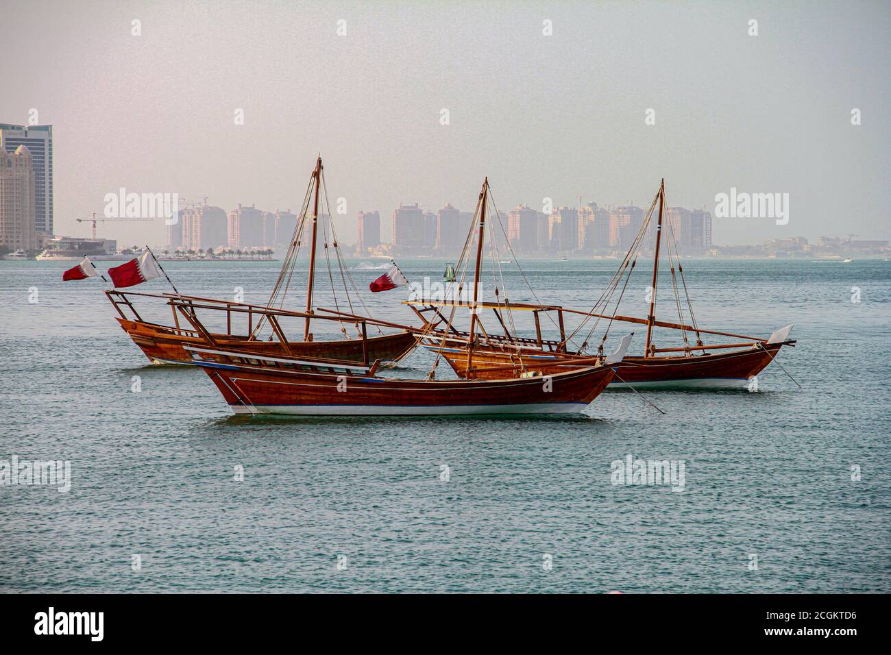 Cruise ship in the persian gulf hi-res stock photography and images - Alamy
