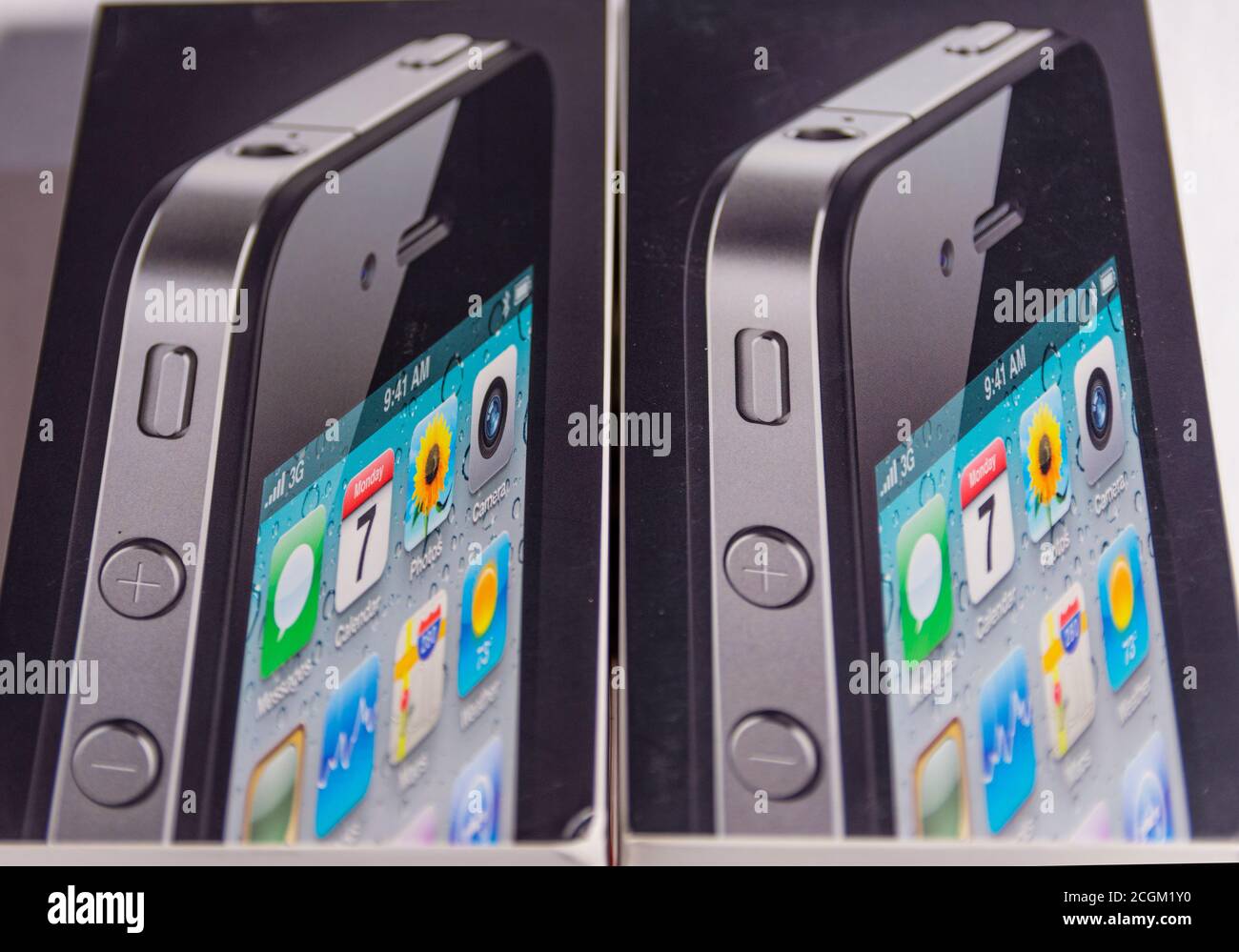 Iphone macro image hi-res stock photography and images - Alamy
