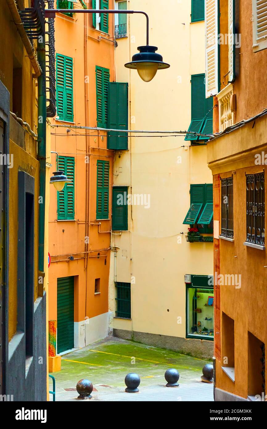 Old town of genoa hi-res stock photography and images - Alamy