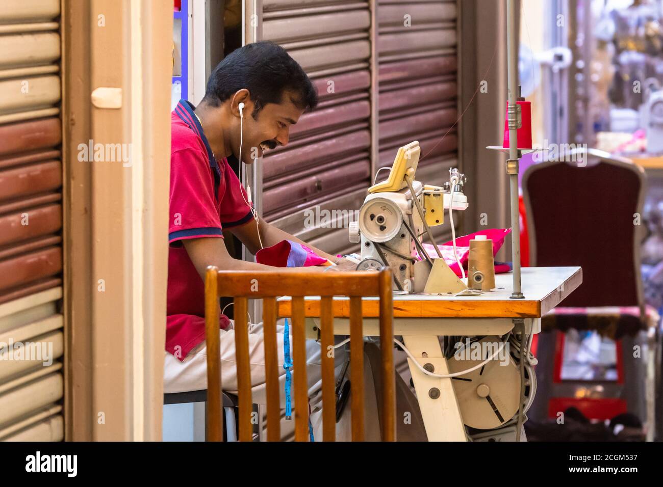 Indian tailoring hi-res stock photography and images - Alamy
