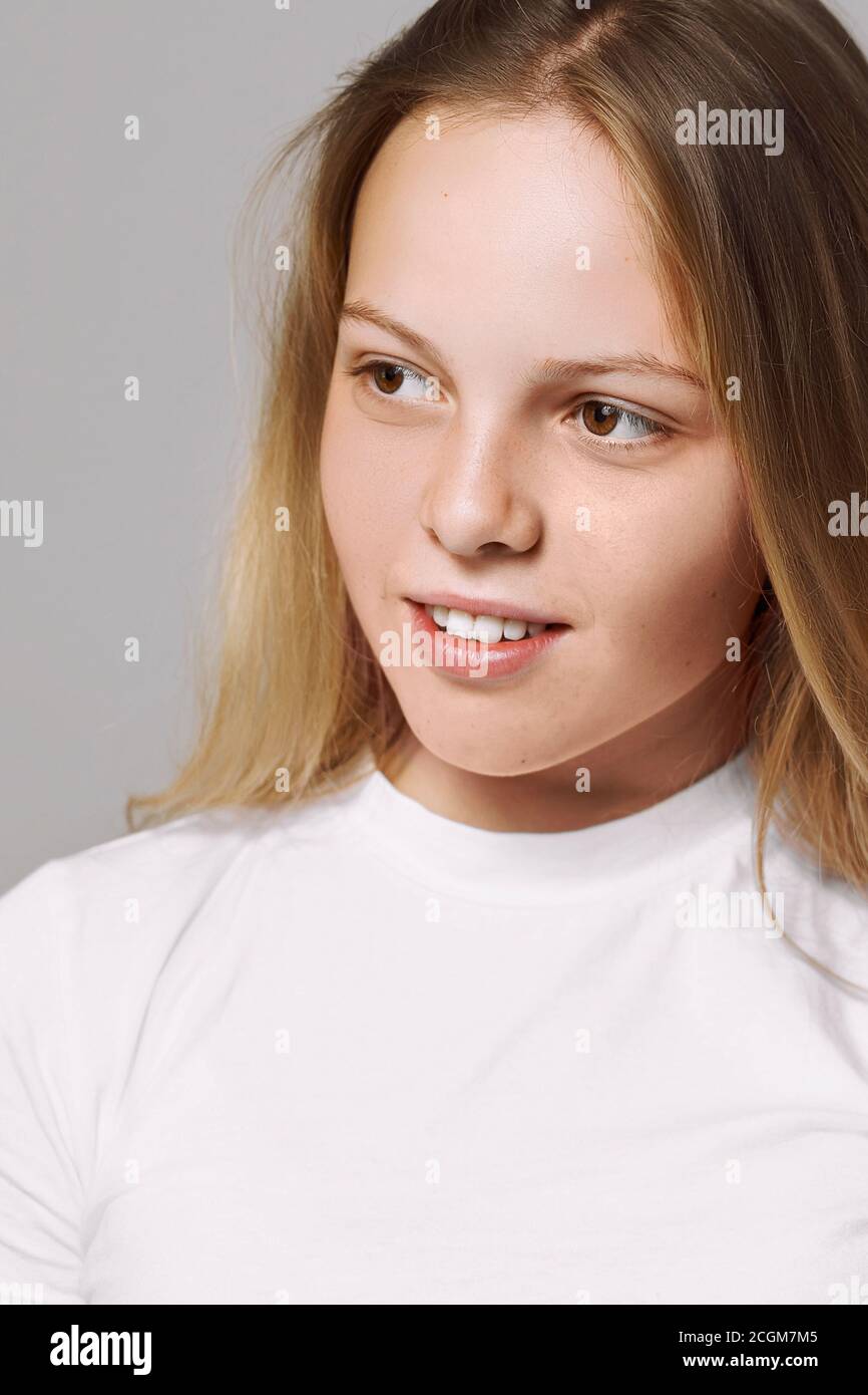 White clean shirt no person hi-res stock photography and images - Alamy