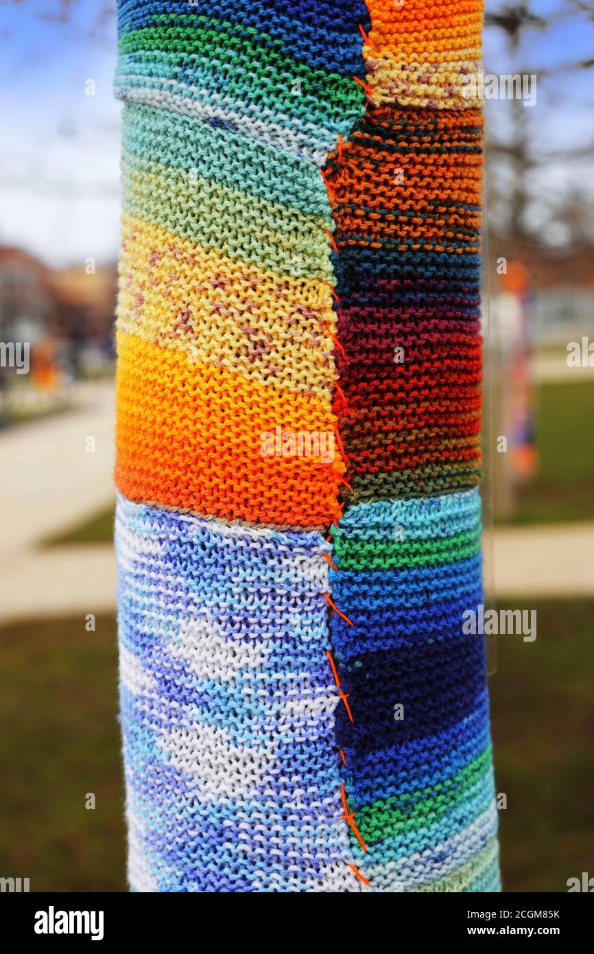 Yarn bombing photos hi-res stock photography and images - Alamy