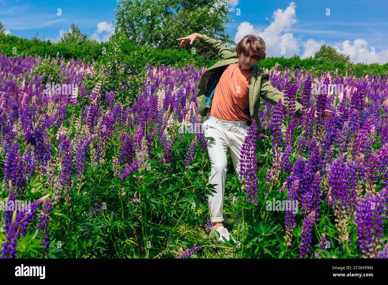 Tall handsome man dancing on hi-res stock photography and images - Alamy
