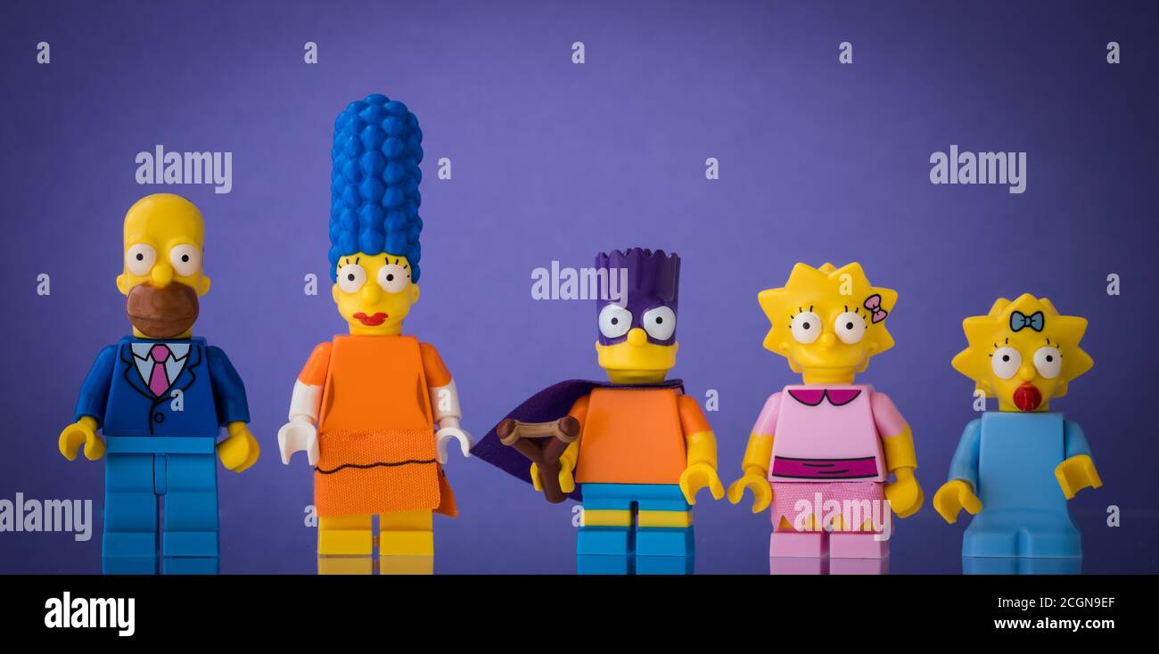 Homer simpsons character hi-res stock photography and images - Alamy