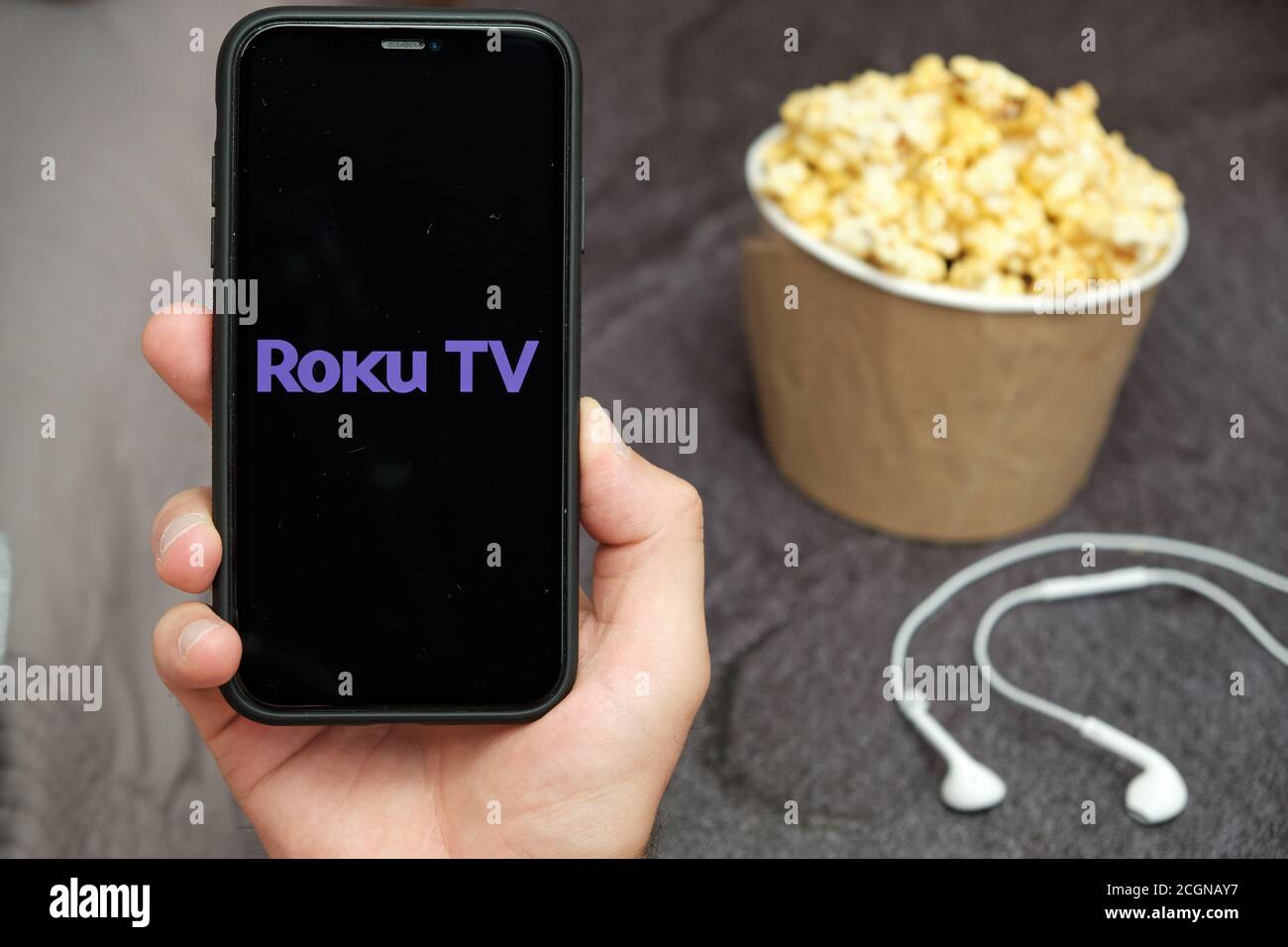 Roku tv hi-res stock photography and images - Alamy