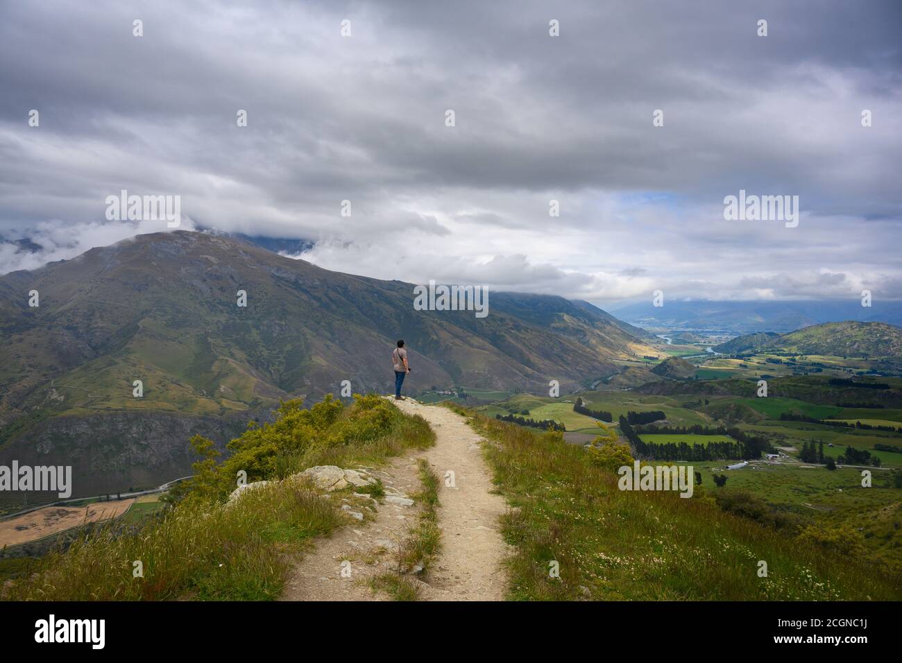 Arrow junction hi-res stock photography and images - Alamy