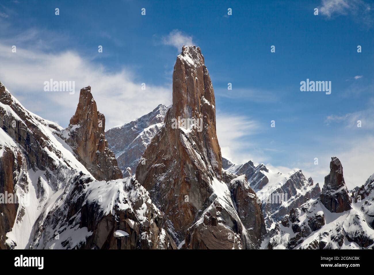 Karakoram highway k2 hi-res stock photography and images - Alamy
