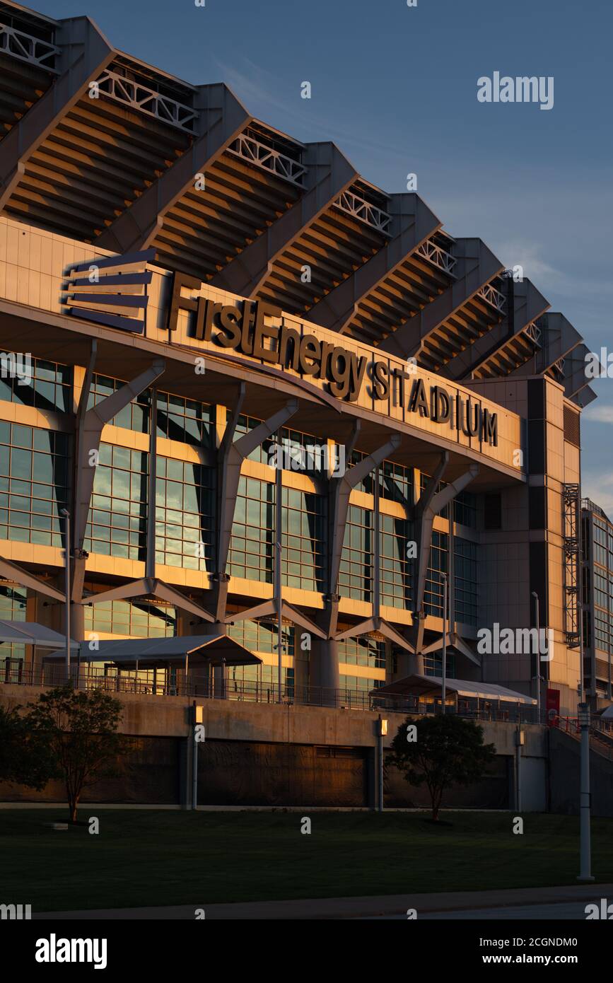 First energy arena hi-res stock photography and images - Alamy