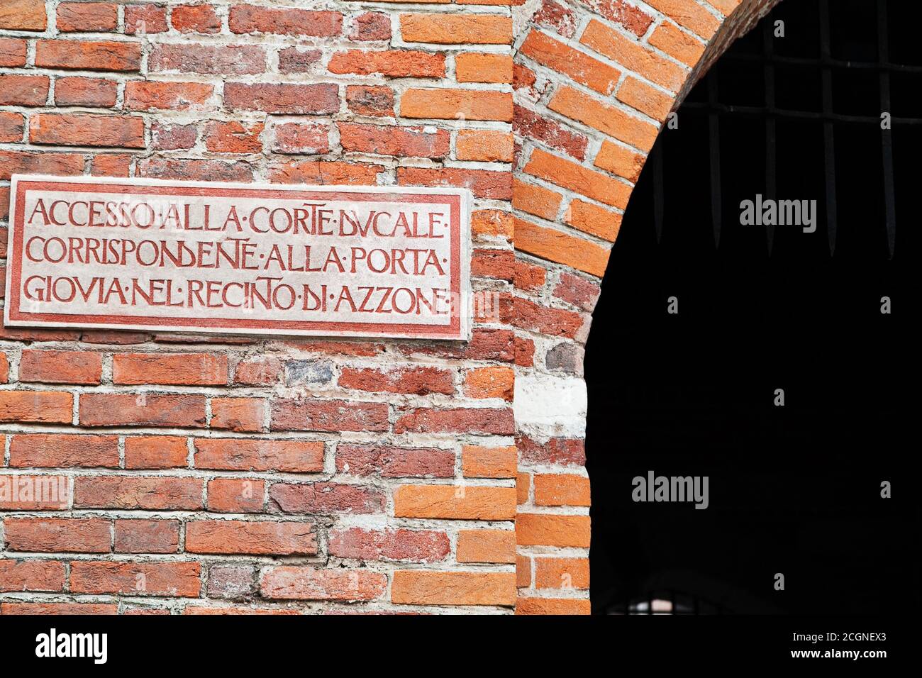 Medieval italian noble hi-res stock photography and images - Alamy