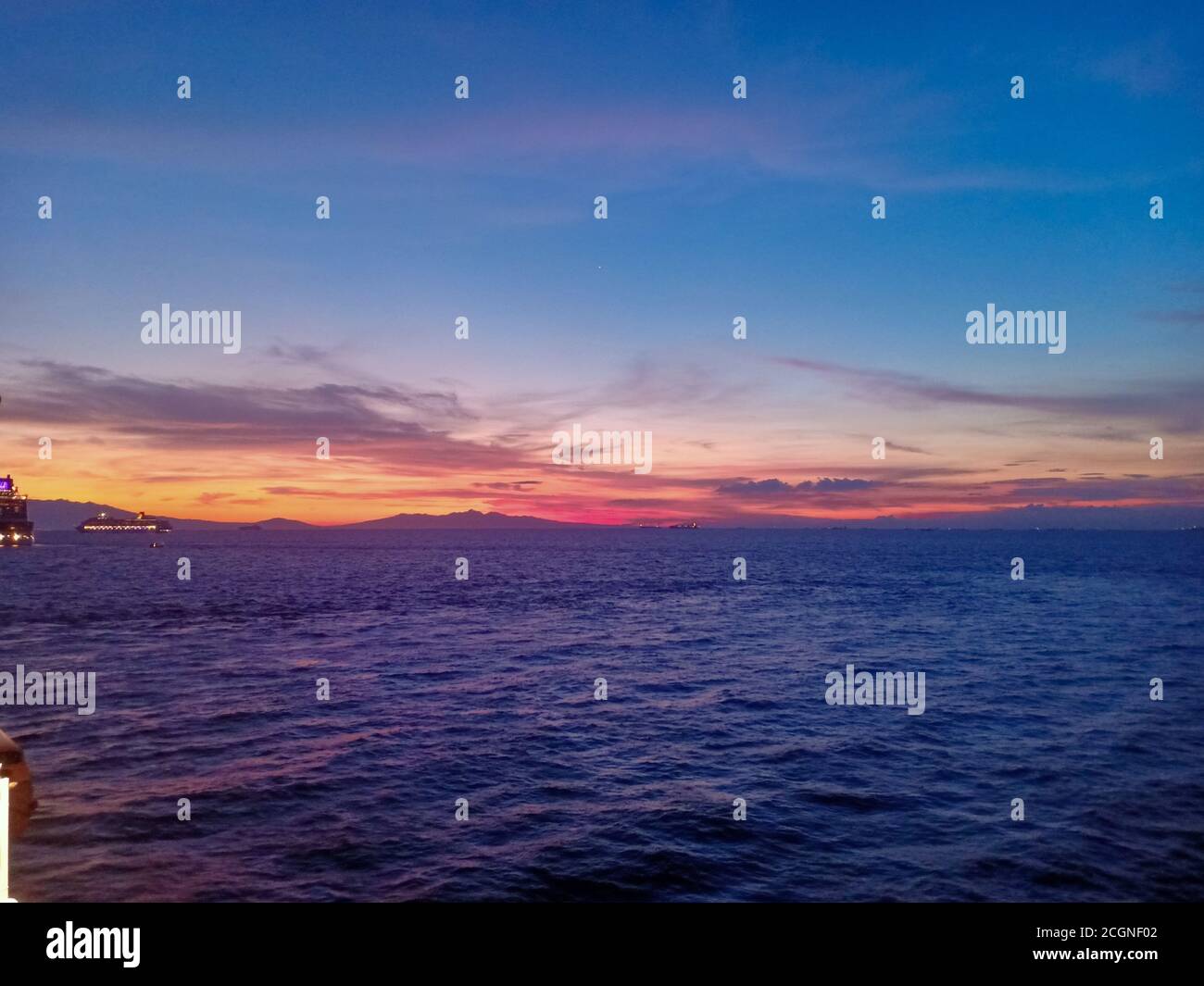 Moody cloudy sky hi-res stock photography and images - Alamy