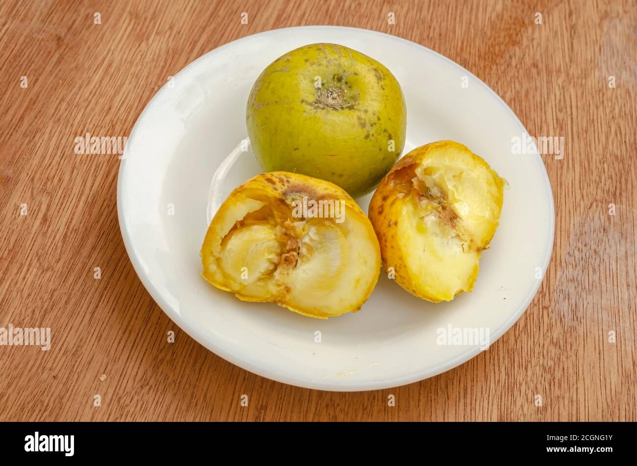 Green sapotes hi-res stock photography and images - Alamy