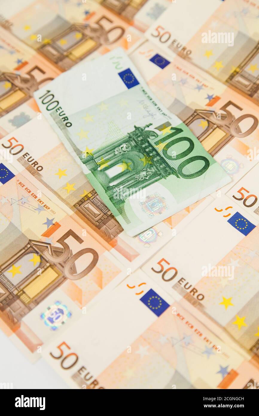 Lots of 50 euro banknotes hi-res stock photography and images - Alamy