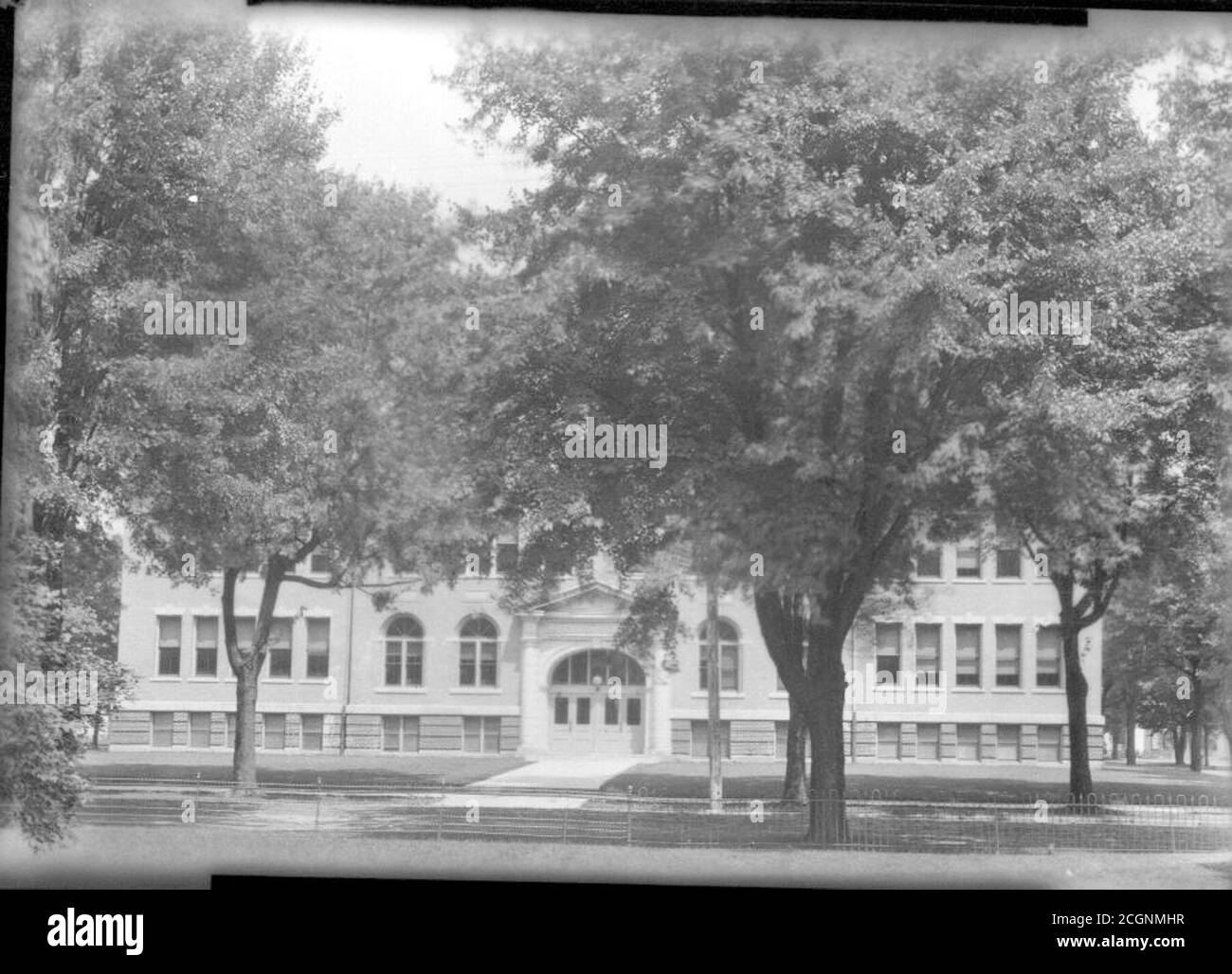 Portrait partially obscured hi-res stock photography and images - Alamy