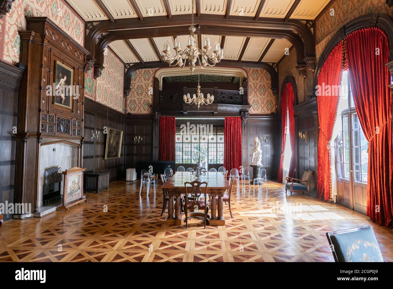 19th Century Mansion Ballroom