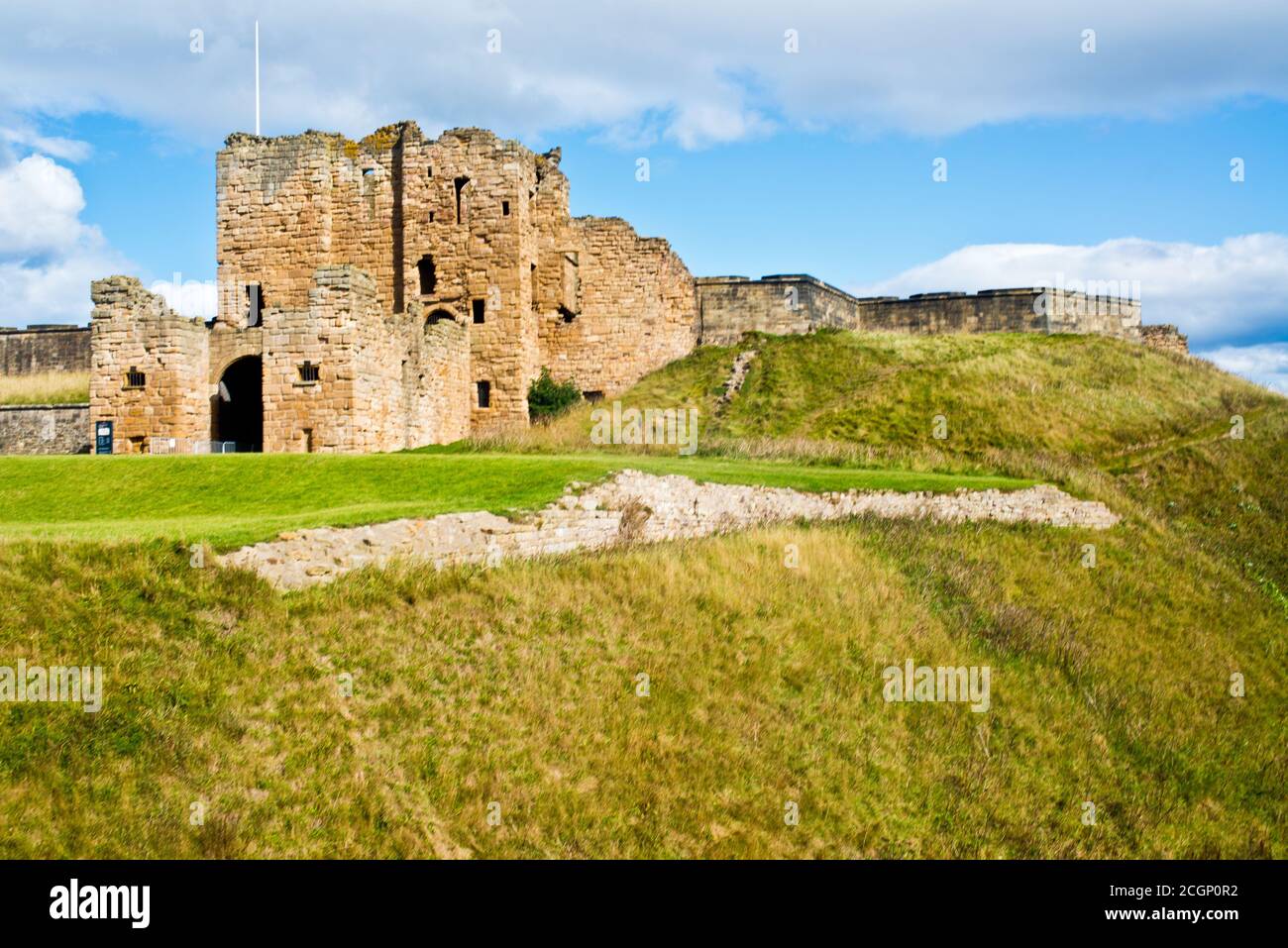 Tynemouth castle hi-res stock photography and images - Alamy