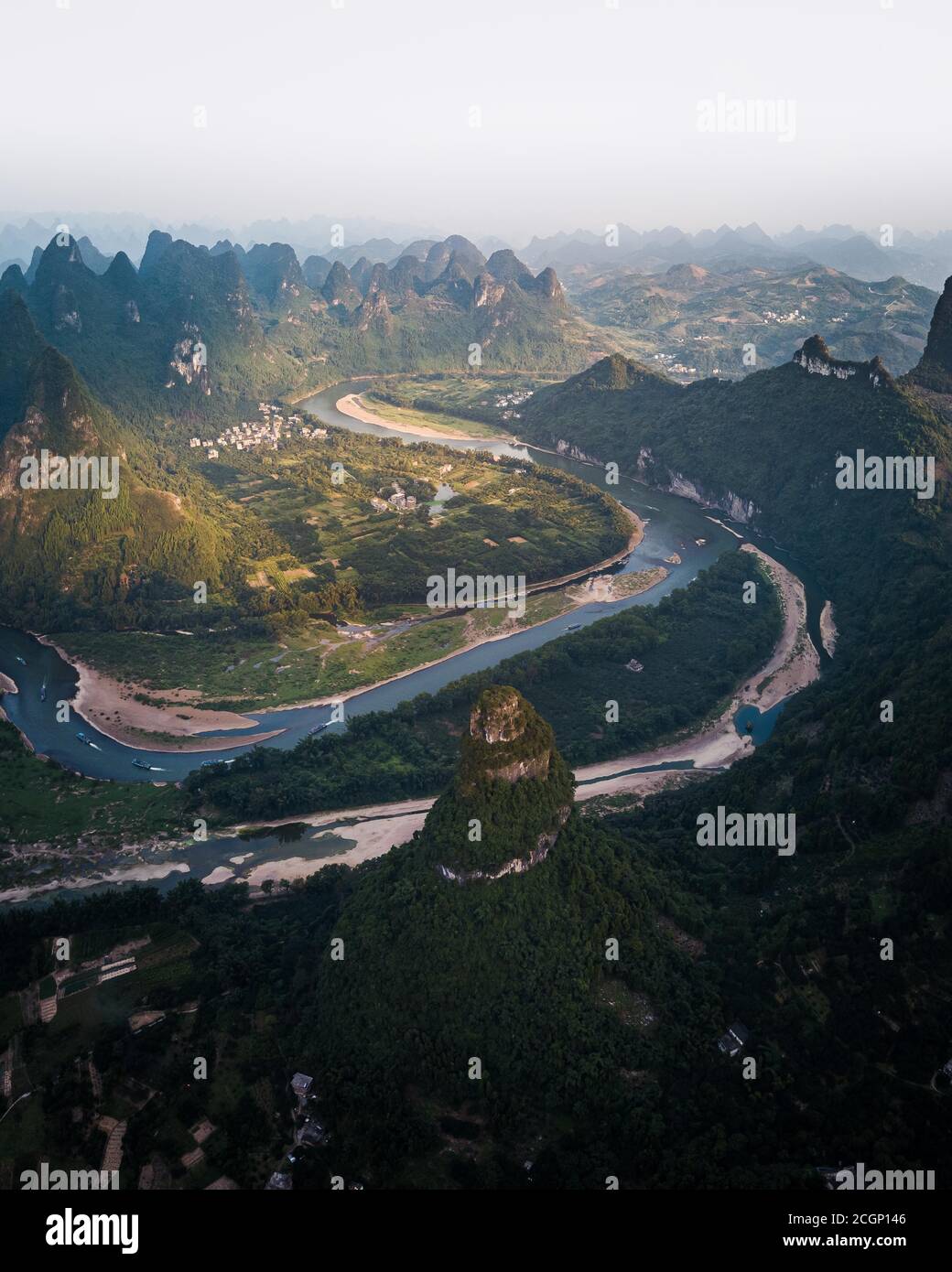 Guilin river hi-res stock photography and images - Alamy