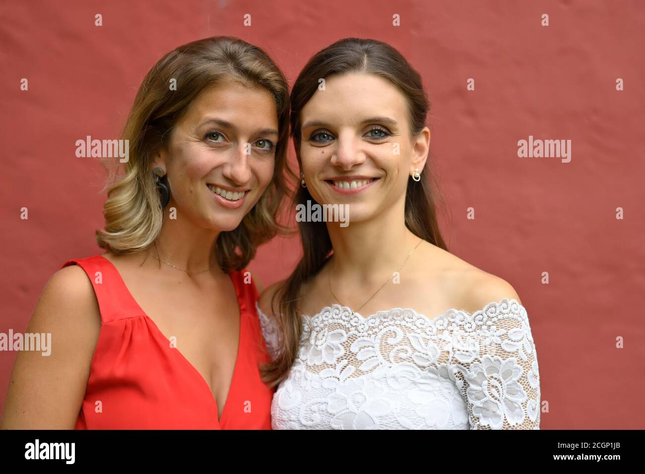 Two friends hi-res stock photography and images - Alamy