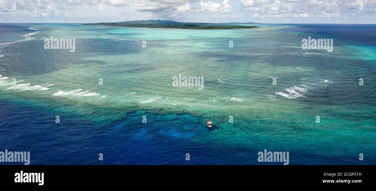 Diving ship at the outer reef, Bird's eye view, Panorama, Yap Island ...