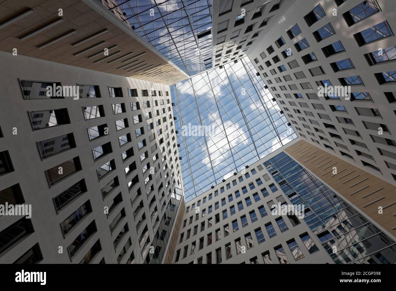 Group headquarters of metro ag hi-res stock photography and images - Alamy