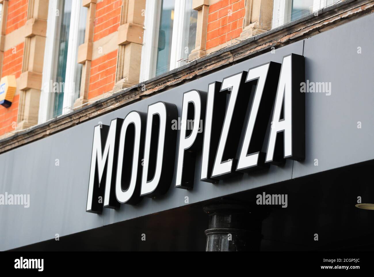 Mod pizza hi-res stock photography and images - Alamy