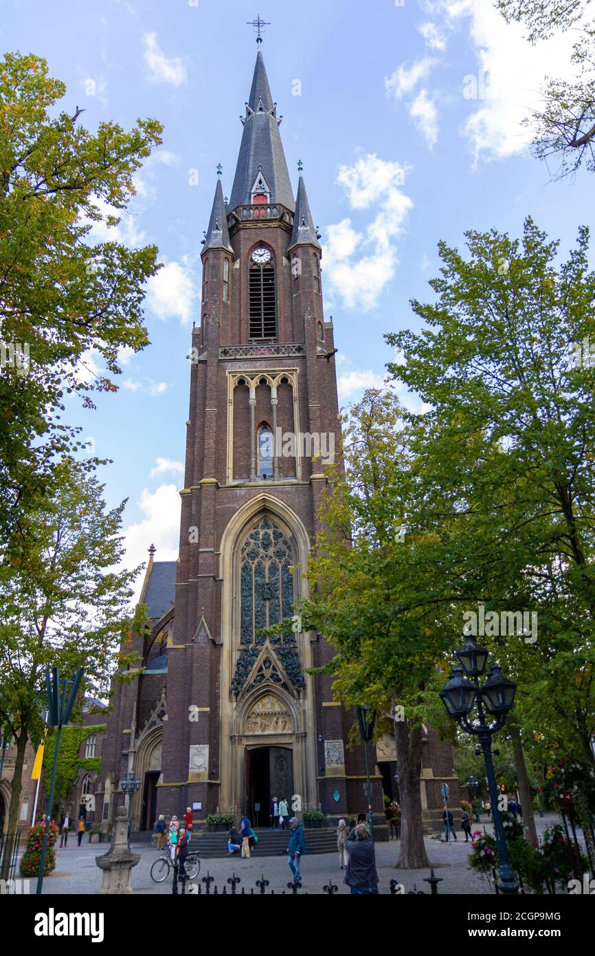 Basilica pilgrimage hi-res stock photography and images - Alamy