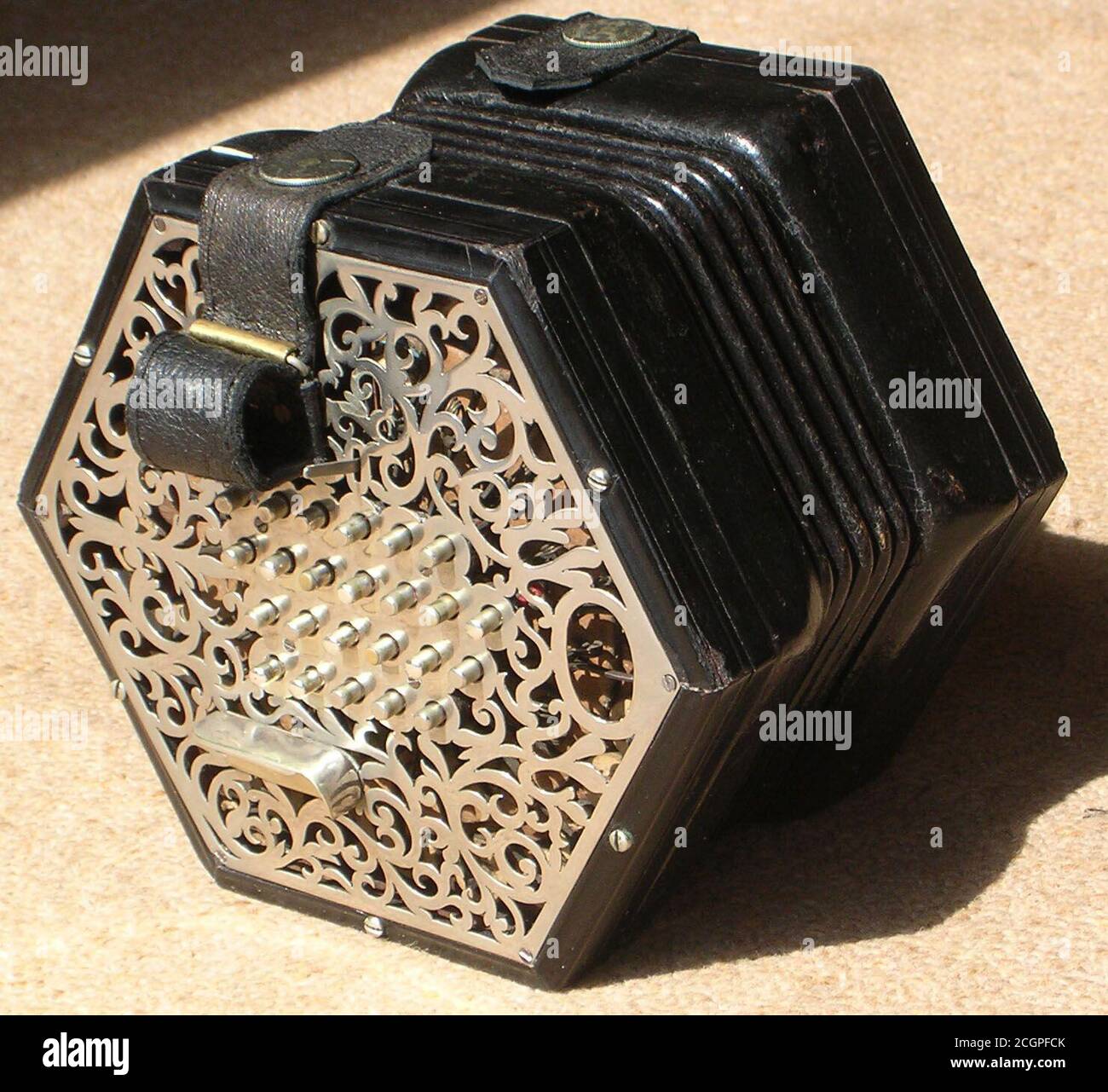 English concertina hi-res stock photography and images - Alamy