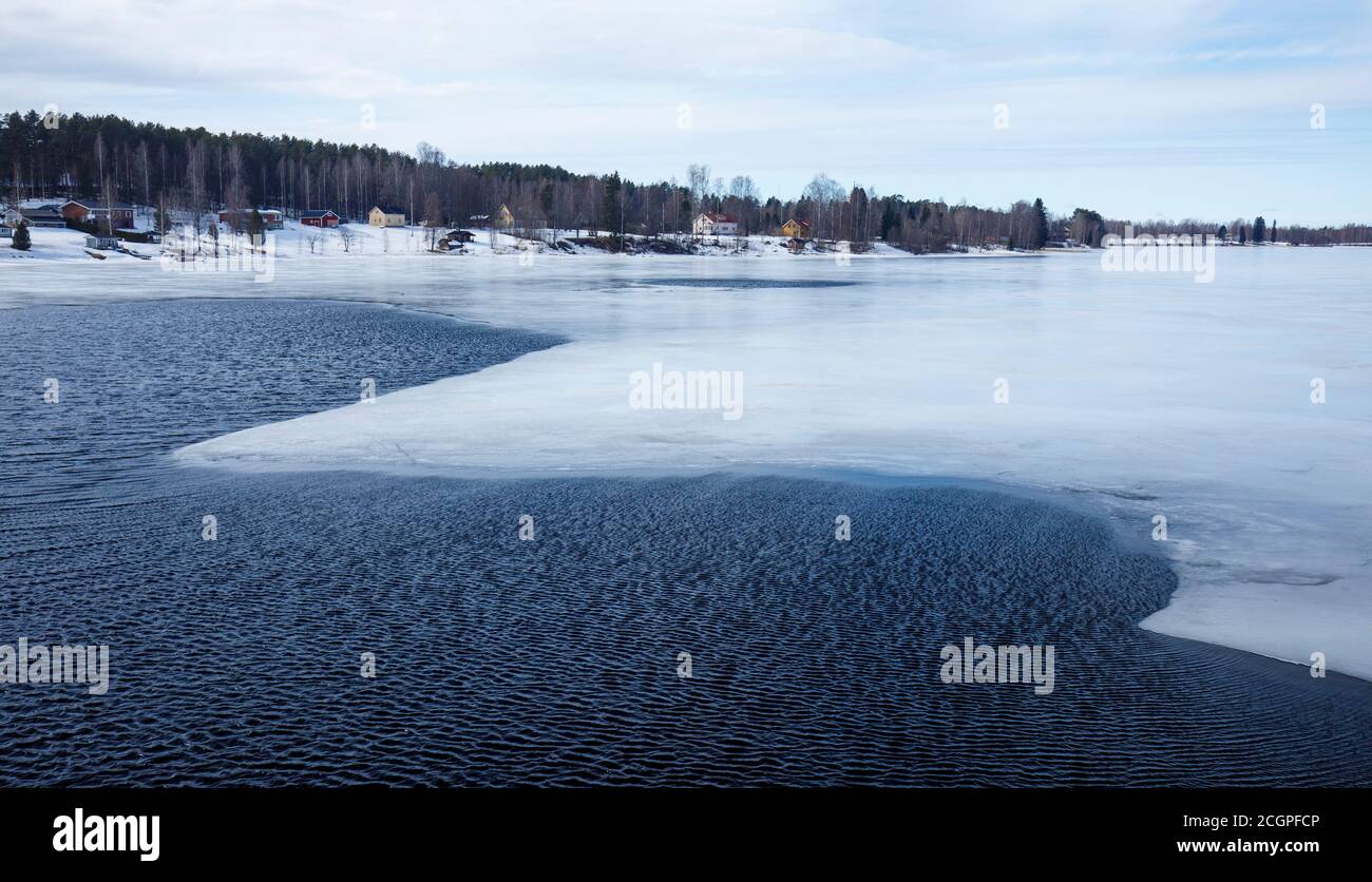 Melted frozen river hi-res stock photography and images - Alamy