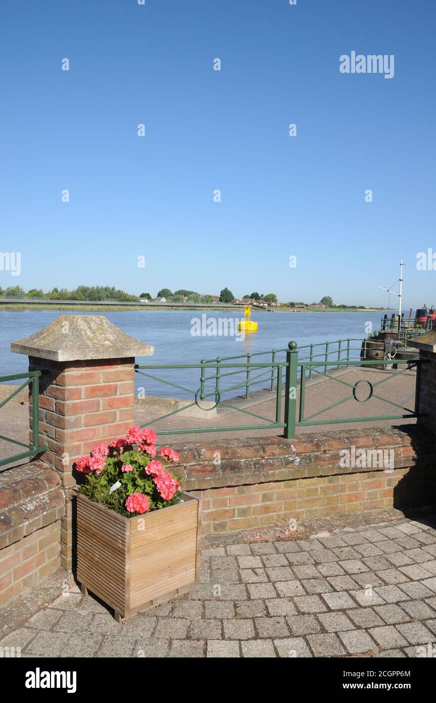 Lynn river hi-res stock photography and images - Alamy