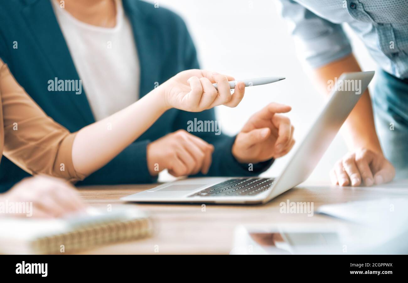 Collaborative selling hi-res stock photography and images - Alamy