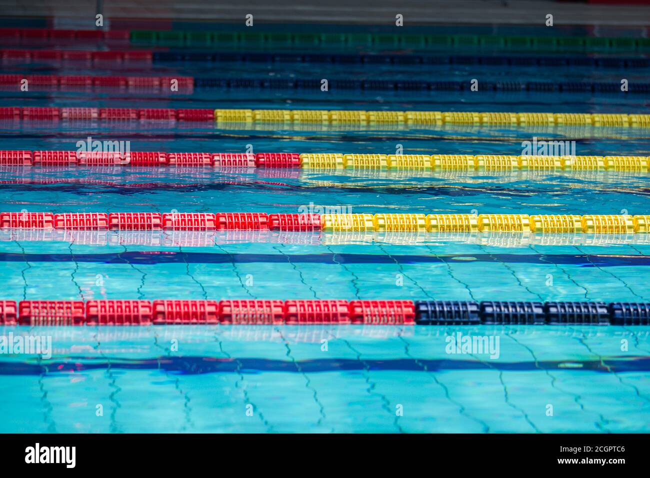 Swimming pool and splitting paths Stock Photo - Alamy