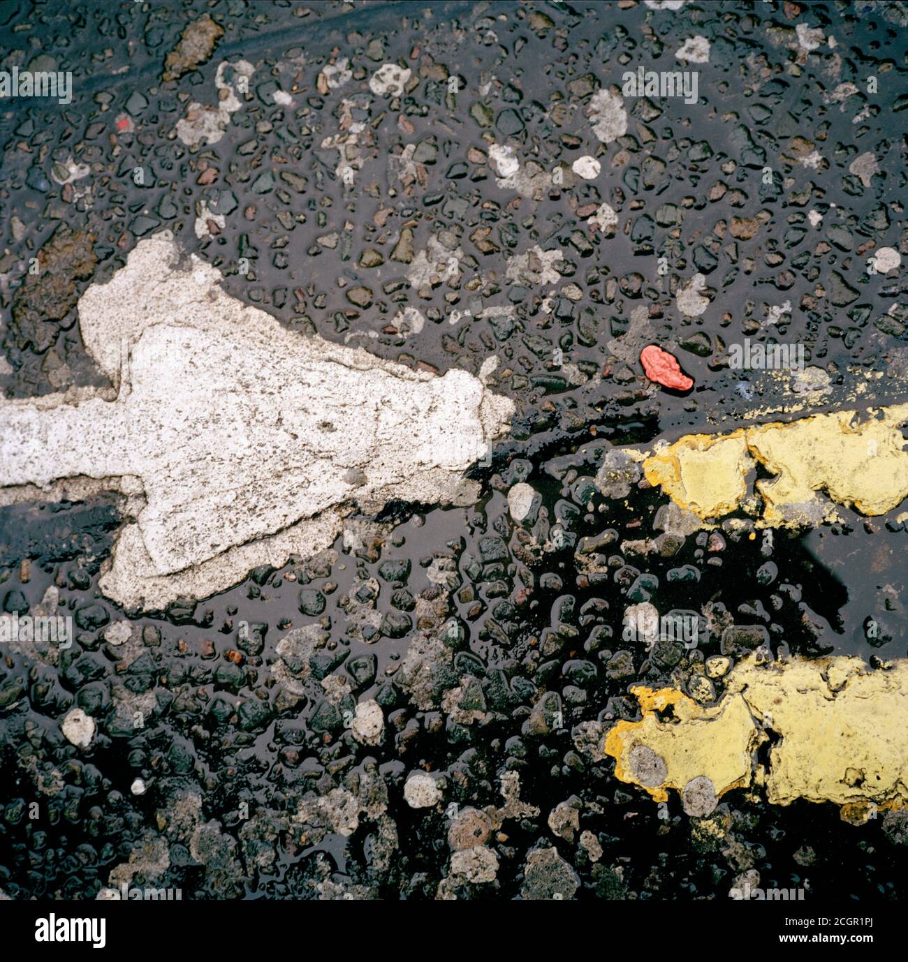 Discarded chewing gum hi-res stock photography and images - Alamy