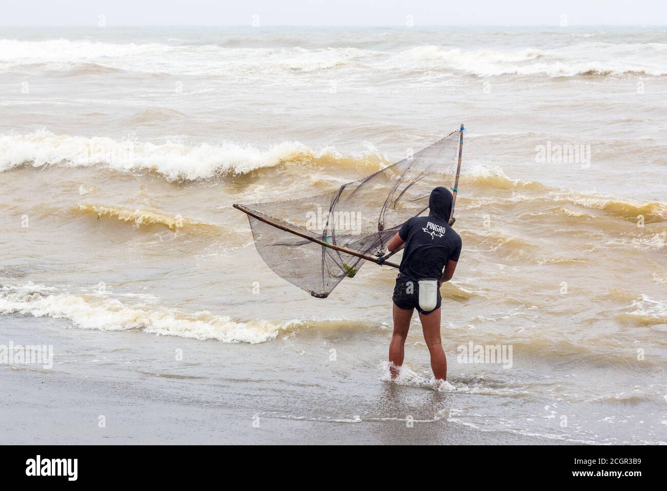 Beach side fishing in Claveria, Cagayan Stock Photo - Alamy