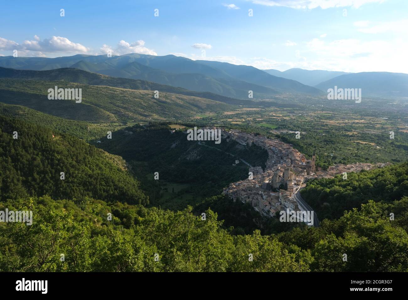 Top view medieval city hi-res stock photography and images - Alamy