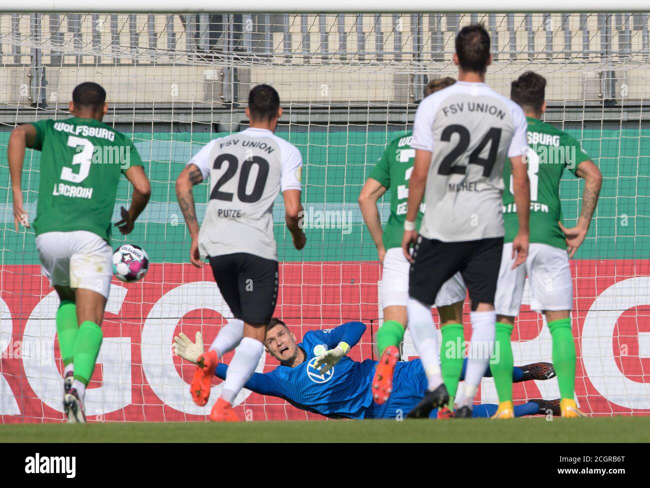 Pavao pervan wolfsburg hi-res stock photography and images - Alamy