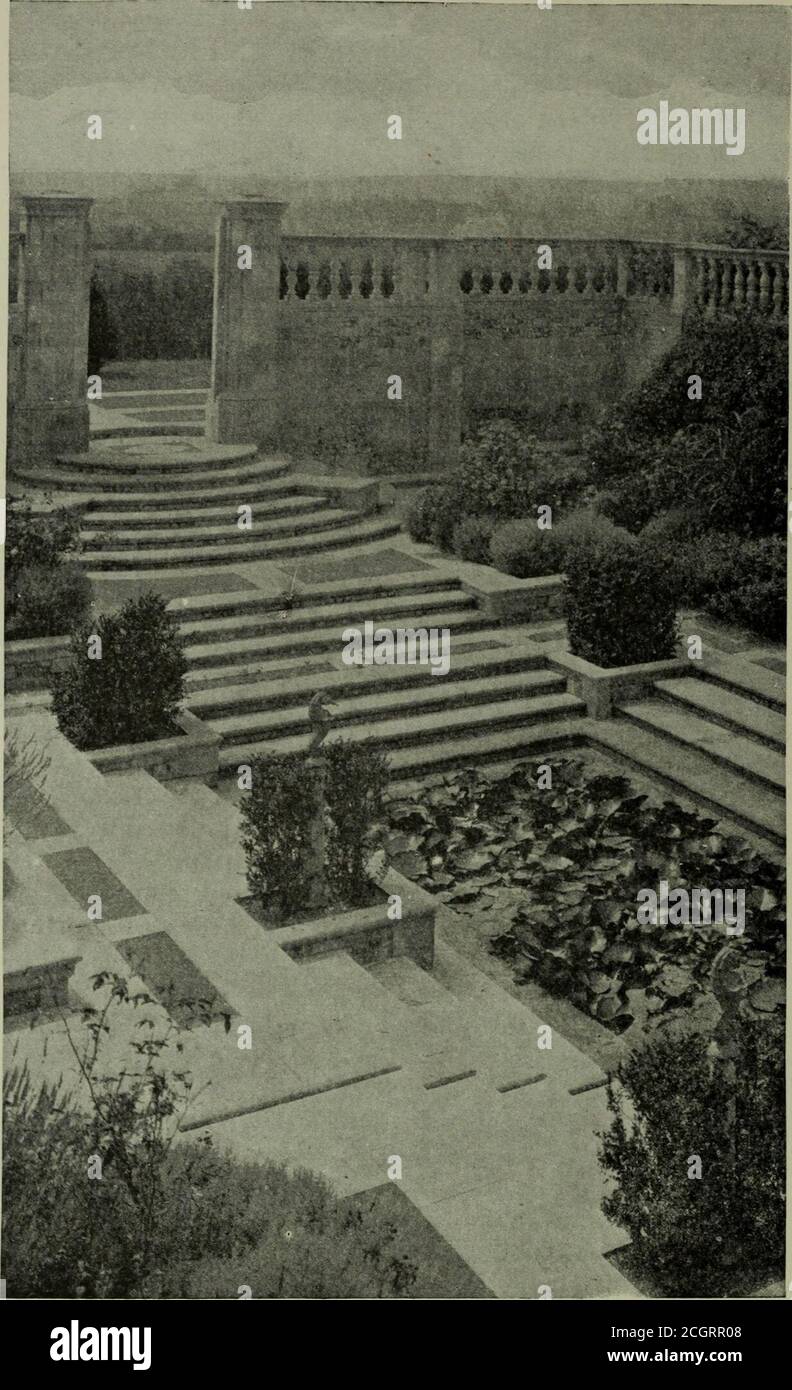 Sir edwin lutyens marshcourt hi-res stock photography and images - Alamy