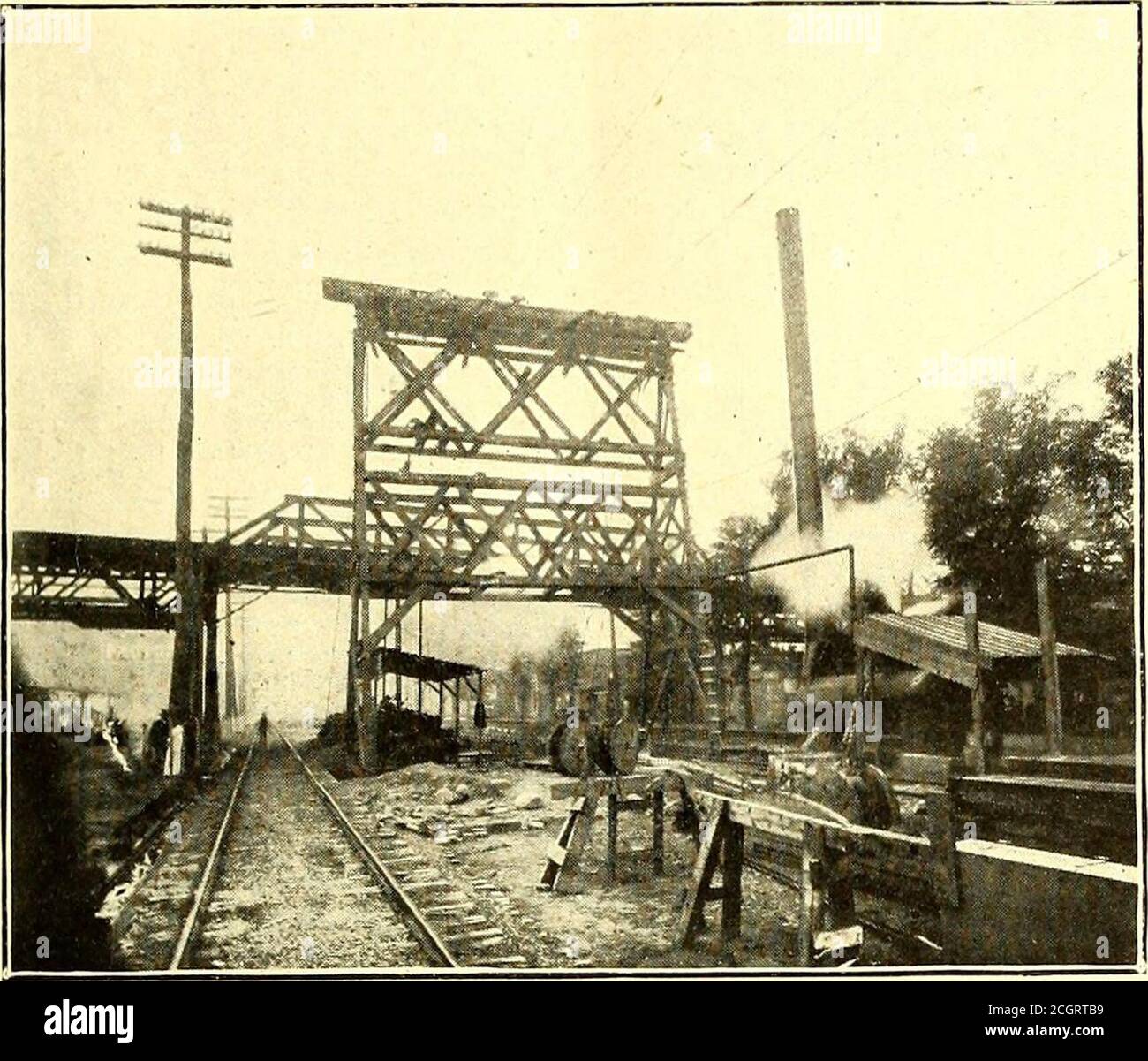 Trough columns hi-res stock photography and images - Alamy