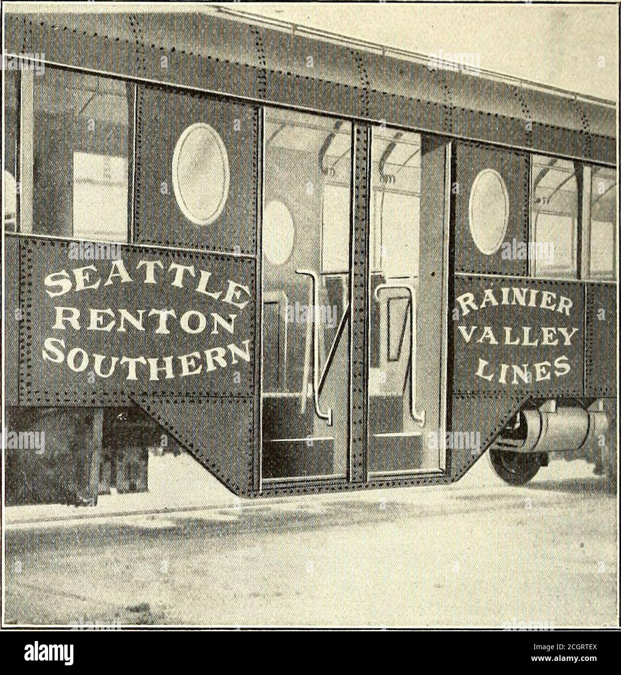 Electric car side cut hi-res stock photography and images - Alamy