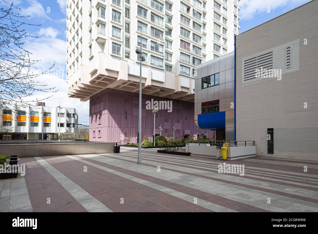 front de seine Paris. High-rise buildings along the river Seine in ...