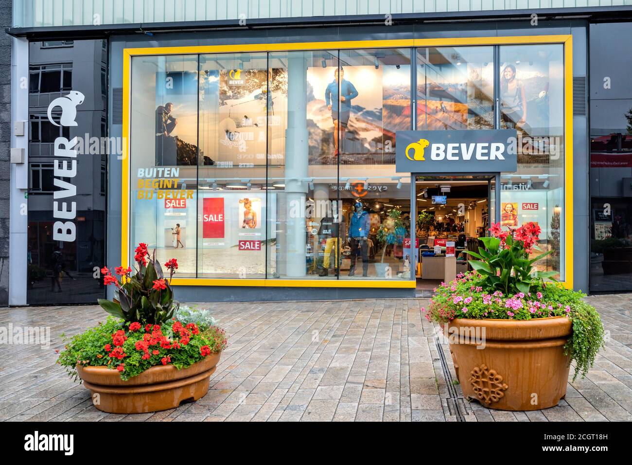 Bever store hi-res stock photography and images - Alamy