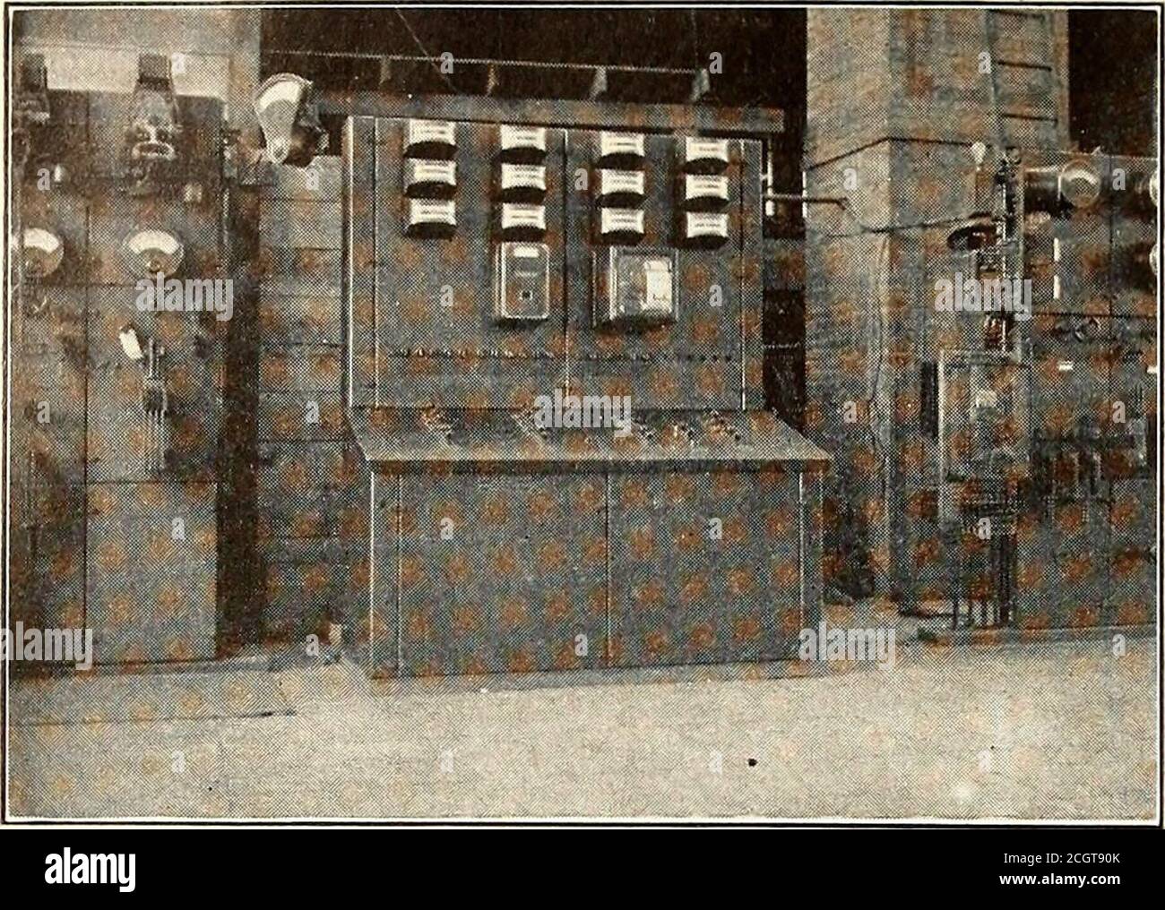 Hydroelectric power plant operator hi-res stock photography and images ...