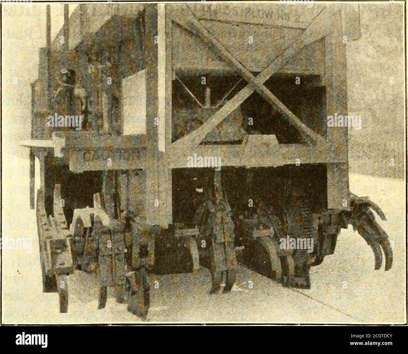 . Electric railway journal . Front End of the Ice Digger snow per ...